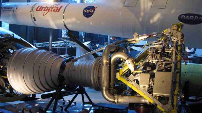 SpaceX revealed New Breakthrough Upgrade on Raptor 3 Engine in 2026 ...