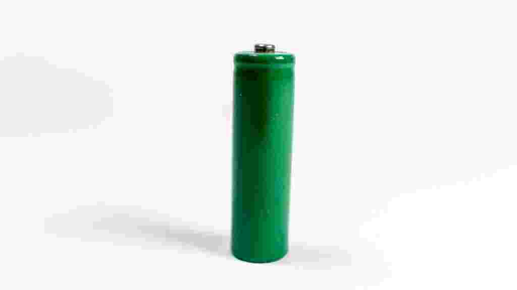 World's First All-Solid-State Battery Mass Production INCREDIBLE, 5 Min ...