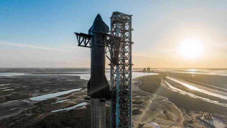 NASA Declared Starship Landing Too Risky... But SpaceX’s New HLS Design ...